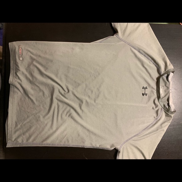 Under Armour | Shirts & Tops | Boys Xl Under Armor Grey Compression ...